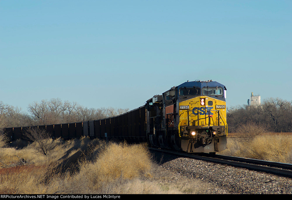 CSXT 7750 westbound UP empty coal train